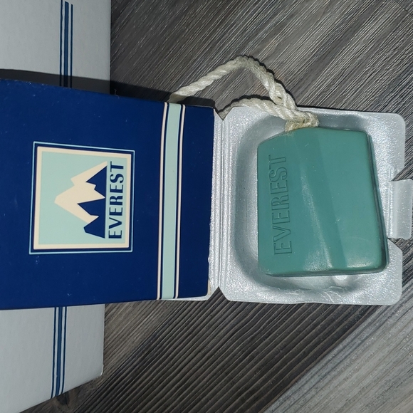 Avon | Grooming | Vintage Mcm Everest Soap On A Rope | Poshmark